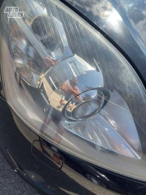 Melns Opel Zafira 2008 Viļņa, ar dzinēja tilpumu 1.90 L un nobraukumu 300 tūkst. km par 2600 €, foto 6 vietnē AUTOMOTO.COM.LV