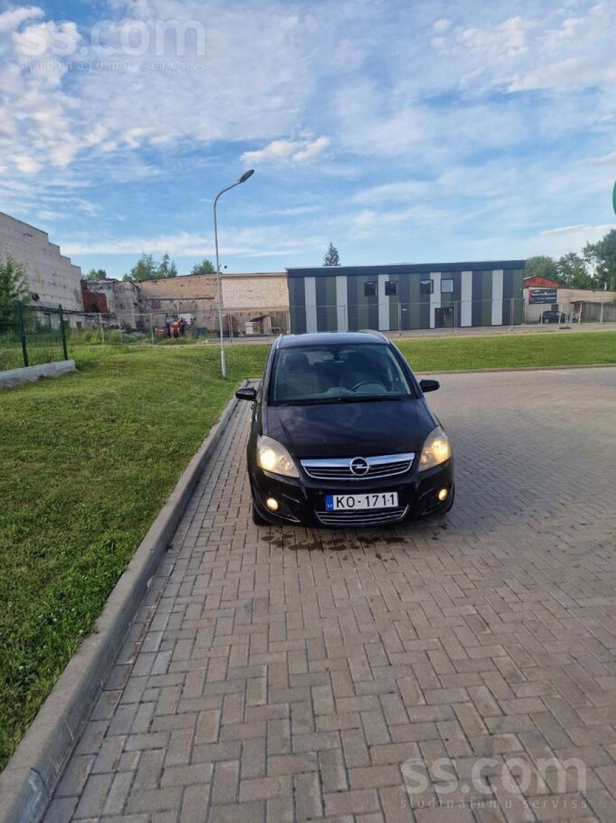 Melns Opel Zafira 2008 Ludza, ar dzinēja tilpumu 1.70 L un nobraukumu 0 tūkst. km par 1150 €, foto 1 vietnē AUTOMOTO.COM.LV