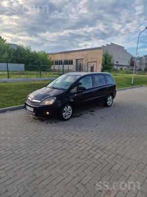 Melns Opel Zafira 2008 Ludza, ar dzinēja tilpumu 1.70 L un nobraukumu 0 tūkst. km par 1150 €, foto 4 vietnē AUTOMOTO.COM.LV