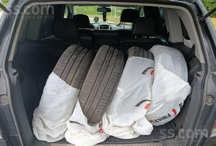 Melns Opel Zafira 2008 Jelgava, ar dzinēja tilpumu 1.90 L un nobraukumu 274 tūkst. km par 1550 €, foto 9 vietnē AUTOMOTO.COM.LV