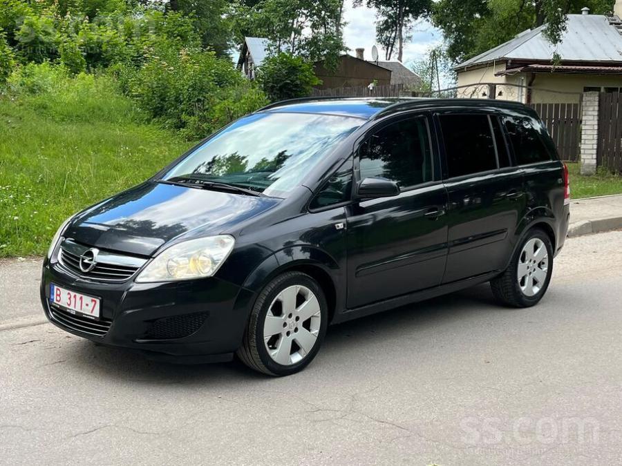 Black Opel Zafira 2008 in Riga, with an engine capacity of 1.90 L and mileage of 0 thousand km for 1499 €, photo 1 on AUTOMOTO.COM.LV