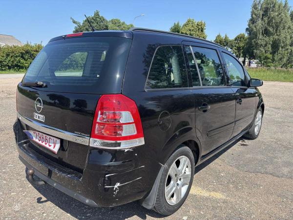 Melns Opel Zafira 2008 Tauragė, ar dzinēja tilpumu 1.69 L un nobraukumu 339 tūkst. km par 1750 €, foto 4 vietnē AUTOMOTO.COM.LV