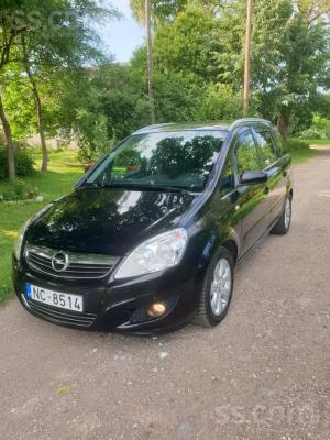 Black Opel Zafira 2008 in Rezekne, with an engine capacity of 1.70 L and mileage of 365 thousand km for 1850 €, photo  on AUTOMOTO.COM.LV
