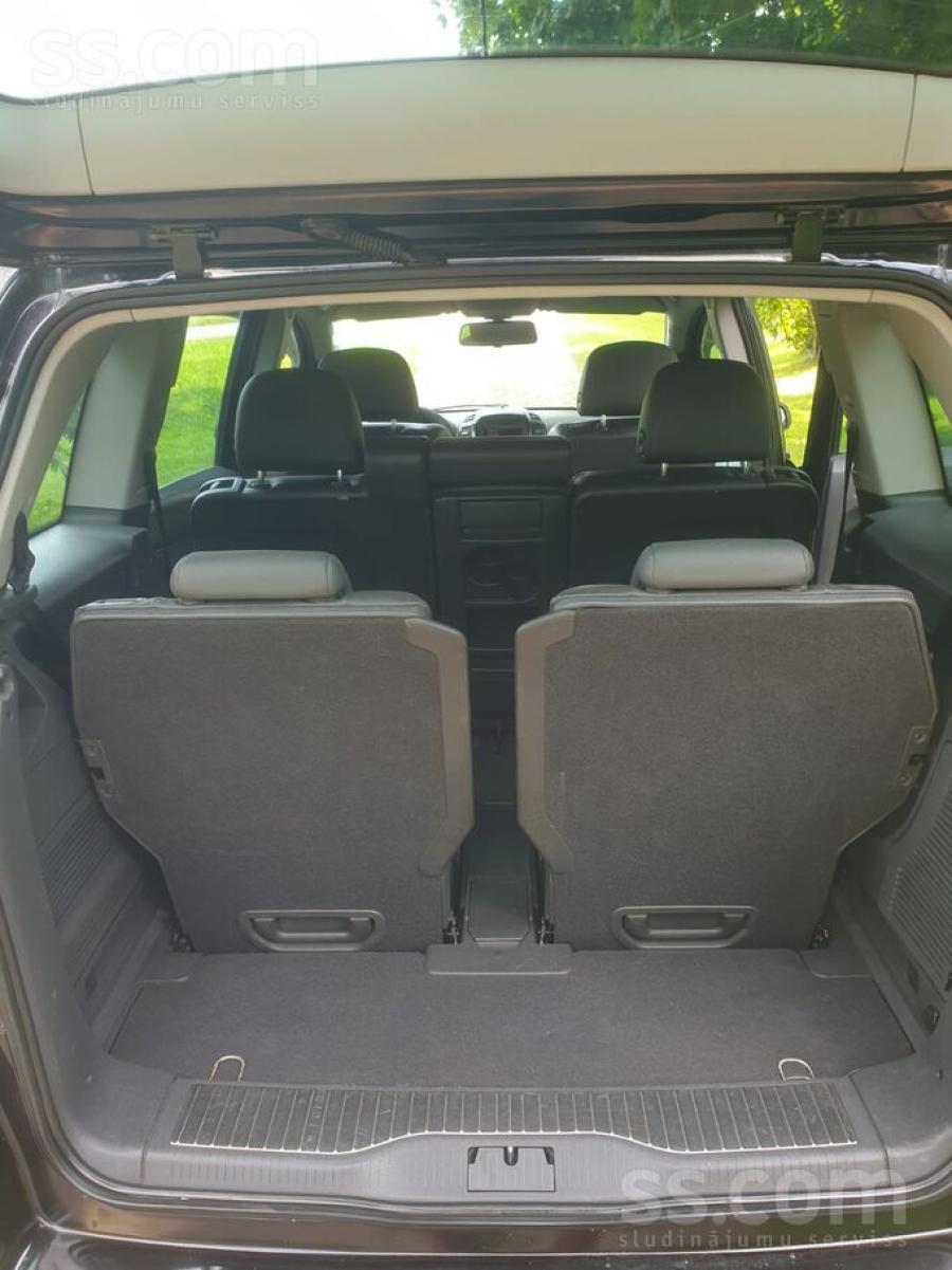Melns Opel Zafira 2008 Rēzekne, ar dzinēja tilpumu 1.70 L un nobraukumu 365 tūkst. km par 1850 €, foto 13 vietnē AUTOMOTO.COM.LV