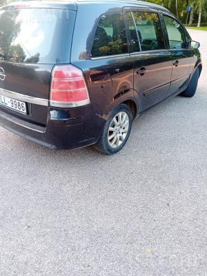 Melns Opel Zafira 2008 Jelgava, ar dzinēja tilpumu 1.90 L un nobraukumu 418 tūkst. km par 1350 €, foto 5 vietnē AUTOMOTO.COM.LV