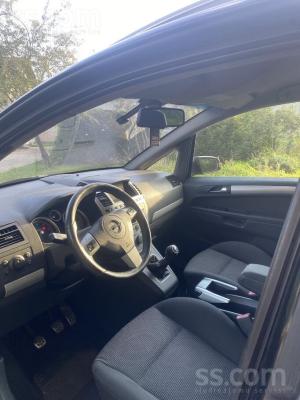 Melns Opel Zafira 2008 Tukums, ar dzinēja tilpumu 1.90 L un nobraukumu 267 tūkst. km par 2000 €, foto 6 vietnē AUTOMOTO.COM.LV
