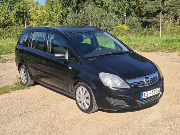 Black Opel Zafira 2008 in Riga, with an engine capacity of 1.90 L and mileage of 265 thousand km for 1850 €, photo 3 on AUTOMOTO.COM.LV