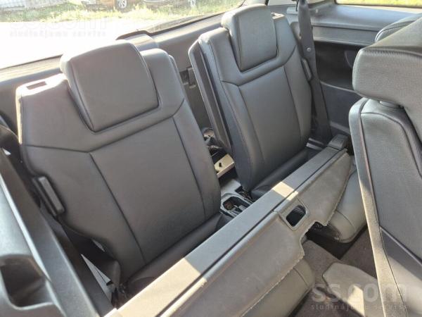 Black Opel Zafira 2008 in Riga, with an engine capacity of 1.90 L and mileage of 265 thousand km for 1850 €, photo 11 on AUTOMOTO.COM.LV