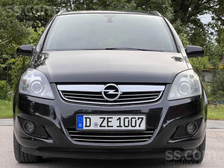 Black Opel Zafira 2009 in Jelgava, with an engine capacity of 1.80 L and mileage of 182 thousand km for 3300 €, photo 7 on AUTOMOTO.COM.LV