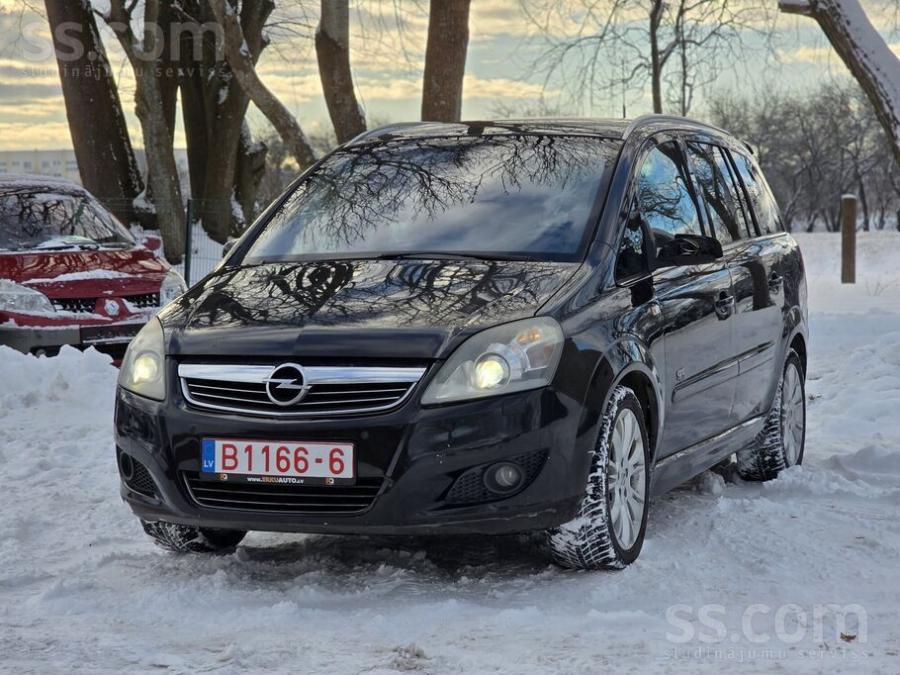 Melns Opel Zafira 2009 Liepāja, ar dzinēja tilpumu 1.90 L un nobraukumu 290 tūkst. km par 3700 €, foto 1 vietnē AUTOMOTO.COM.LV