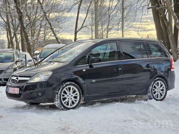 Melns Opel Zafira 2009 Liepāja, ar dzinēja tilpumu 1.90 L un nobraukumu 290 tūkst. km par 3700 €, foto 3 vietnē AUTOMOTO.COM.LV