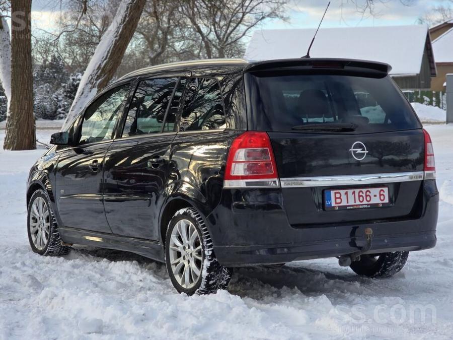 Melns Opel Zafira 2009 Liepāja, ar dzinēja tilpumu 1.90 L un nobraukumu 290 tūkst. km par 3700 €, foto 9 vietnē AUTOMOTO.COM.LV