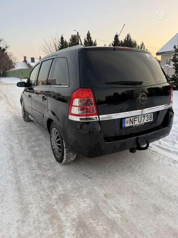 Black Opel Zafira 2009 in Kaunas, with an engine capacity of 1.90 L and mileage of 315 thousand km for 3200 €, photo 8 on AUTOMOTO.COM.LV