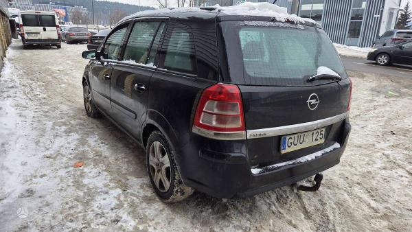 Melns Opel Zafira 2009 Viļņa, ar dzinēja tilpumu 1.69 L un nobraukumu 350 tūkst. km par 899 €, foto 3 vietnē AUTOMOTO.COM.LV