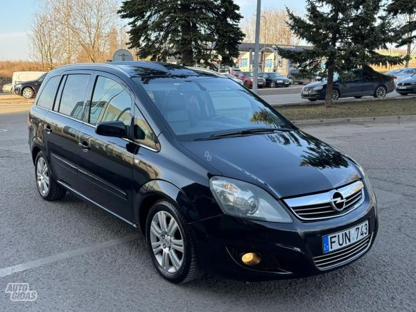 Melns Opel Zafira 2009 Kauņa, ar dzinēja tilpumu 1.90 L un nobraukumu 340 tūkst. km par 2100 €, foto 5 vietnē AUTOMOTO.COM.LV