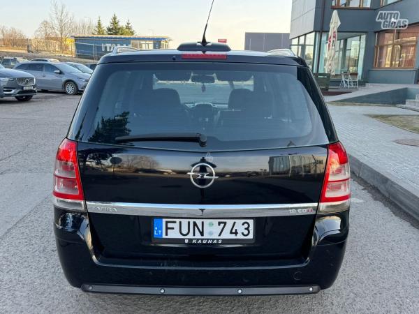Melns Opel Zafira 2009 Kauņa, ar dzinēja tilpumu 1.90 L un nobraukumu 349 tūkst. km par 2000 €, foto 6 vietnē AUTOMOTO.COM.LV