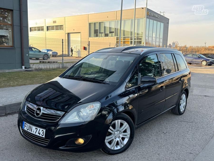 Melns Opel Zafira 2009 Kauņa, ar dzinēja tilpumu 1.90 L un nobraukumu 349 tūkst. km par 2000 €, foto 11 vietnē AUTOMOTO.COM.LV