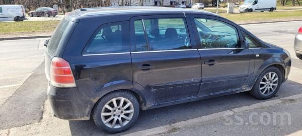 Melns Opel Zafira 2009 Rīga, ar dzinēja tilpumu 1.90 L un nobraukumu 418 tūkst. km par 550 €, foto 5 vietnē AUTOMOTO.COM.LV
