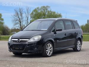 Черный Опель Зафира 2009 в Лиепая, объемом двигателя 1.90 л и пробегом 290 тыс. км за 3700 €, фото 3 на AUTOMOTO.COM.LV