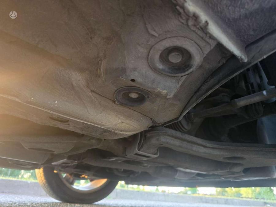 Melns Opel Zafira 2009 Marijampole, ar dzinēja tilpumu 1.69 L un nobraukumu 263 tūkst. km par 2850 €, foto 26 vietnē AUTOMOTO.COM.LV