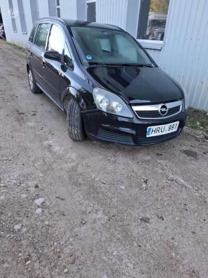 Black Opel Zafira 2009 in Klaipeda, with an engine capacity of 1.91 L and mileage of 255 thousand km for 1840 €, photo  on AUTOMOTO.COM.LV