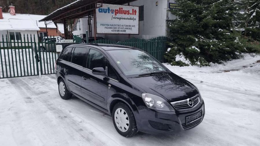 Black Opel Zafira 2010 in Vilnius, with an engine capacity of 1.80 L and mileage of 160 thousand km for 2600 €, photo 1 on AUTOMOTO.COM.LV