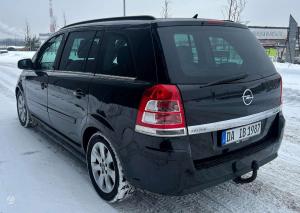 Black Opel Zafira 2010 in Vilnius, with an engine capacity of 1.70 L and mileage of 209 thousand km for 3400 €, photo 4 on AUTOMOTO.COM.LV