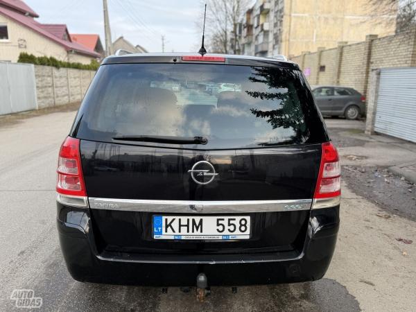 Black Opel Zafira 2010 in Kaunas, with an engine capacity of 1.70 L and mileage of 262 thousand km for 1450 €, photo 6 on AUTOMOTO.COM.LV