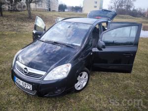 Melns Opel Zafira 2010 Gulbene, ar dzinēja tilpumu 1.70 L un nobraukumu 338 tūkst. km par 2000 €, foto  vietnē AUTOMOTO.COM.LV