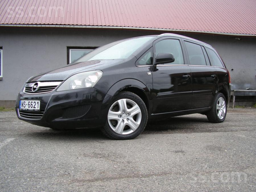 Melns Opel Zafira 2010 Rīga, ar dzinēja tilpumu 1.70 L un nobraukumu 192 tūkst. km par 2450 €, foto 3 vietnē AUTOMOTO.COM.LV