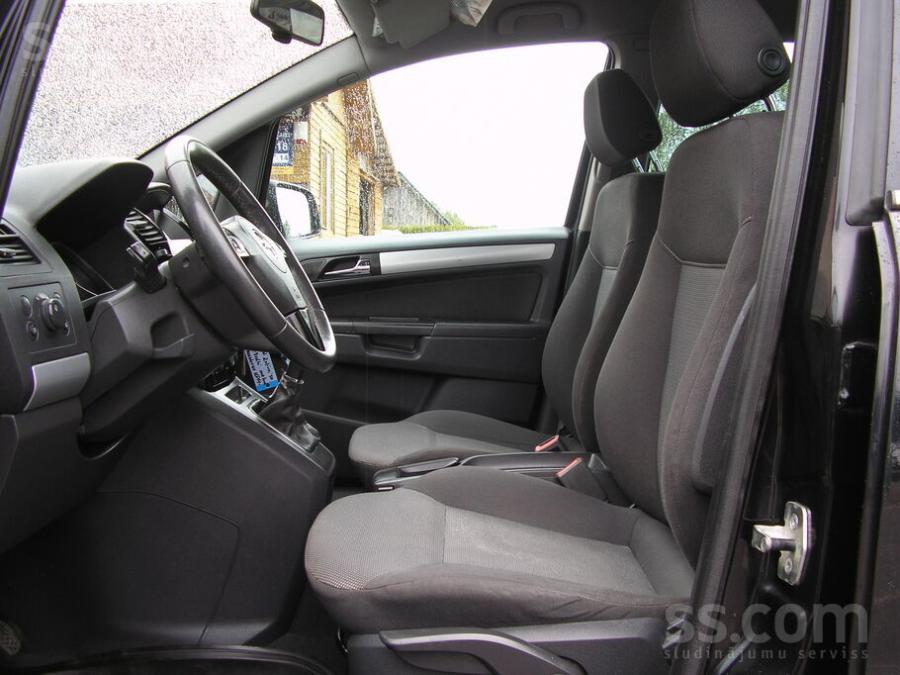 Melns Opel Zafira 2010 Rīga, ar dzinēja tilpumu 1.70 L un nobraukumu 192 tūkst. km par 2450 €, foto 10 vietnē AUTOMOTO.COM.LV