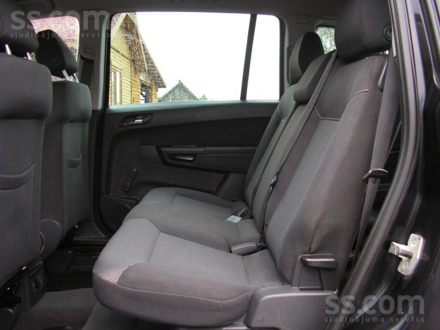 Melns Opel Zafira 2010 Rīga, ar dzinēja tilpumu 1.70 L un nobraukumu 192 tūkst. km par 2450 €, foto 11 vietnē AUTOMOTO.COM.LV