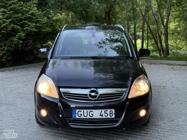 Black Opel Zafira 2010 in Vilnius, with an engine capacity of 1.90 L and mileage of 289 thousand km for 1850 €, photo 2 on AUTOMOTO.COM.LV