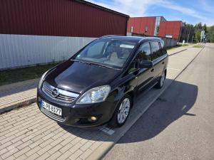 Melns Opel Zafira 2010 Vilkaviškis, ar dzinēja tilpumu 1.91 L un nobraukumu 215 tūkst. km par 3100 €, foto 3 vietnē AUTOMOTO.COM.LV