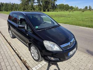 Melns Opel Zafira 2010 Vilkaviškis, ar dzinēja tilpumu 1.91 L un nobraukumu 215 tūkst. km par 3100 €, foto 7 vietnē AUTOMOTO.COM.LV