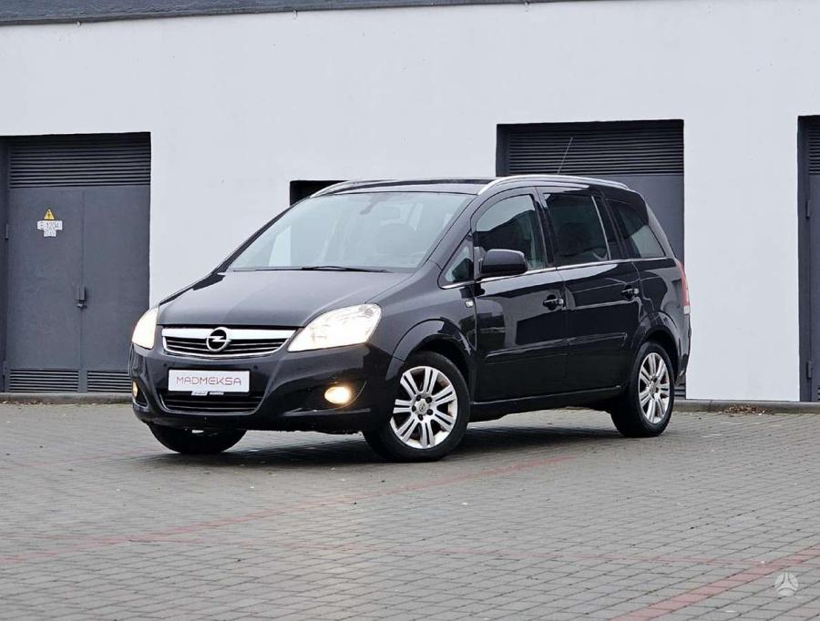 Melns Opel Zafira 2011 Viļņa, ar dzinēja tilpumu 1.80 L un nobraukumu 259 tūkst. km par 3650 €, foto 4 vietnē AUTOMOTO.COM.LV