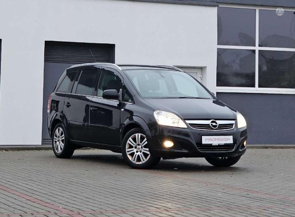 Black Opel Zafira 2011 in Vilnius, with an engine capacity of 1.80 L and mileage of 259 thousand km for 3490 €, photo 7 on AUTOMOTO.COM.LV