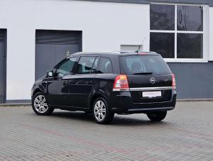 Black Opel Zafira 2011 in Vilnius, with an engine capacity of 1.80 L and mileage of 259 thousand km for 3490 €, photo 2 on AUTOMOTO.COM.LV