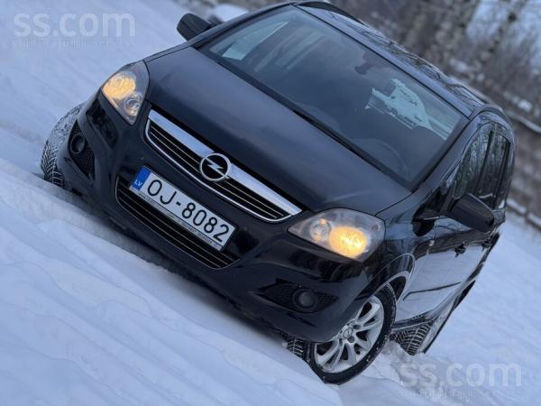 Melns Opel Zafira 2011 Rīga, ar dzinēja tilpumu 1.70 L un nobraukumu 0 tūkst. km par 2370 €, foto 1 vietnē AUTOMOTO.COM.LV