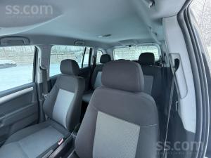 Black Opel Zafira 2011 in Riga, with an engine capacity of 1.70 L and mileage of 0 thousand km for 2370 €, photo 11 on AUTOMOTO.COM.LV