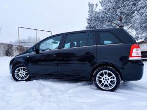 Black Opel Zafira 2011 in Marijampole, with an engine capacity of 1.69 L and mileage of 238 thousand km for 3250 €, photo 13 on AUTOMOTO.COM.LV