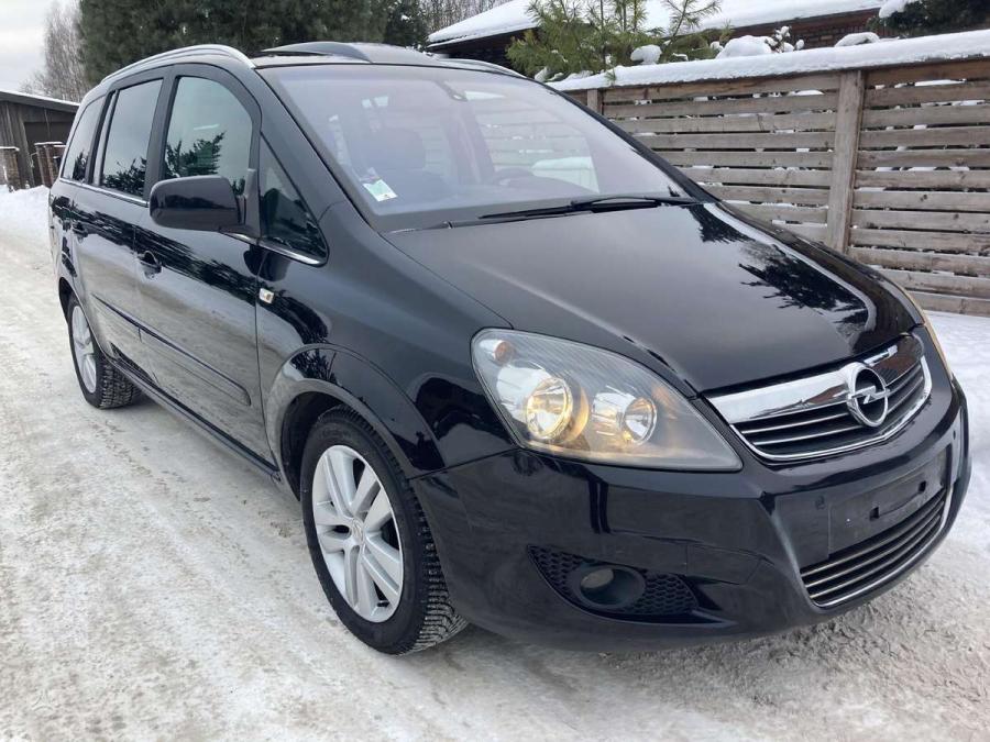 Melns Opel Zafira 2011 Kauņa, ar dzinēja tilpumu 1.69 L un nobraukumu 195 tūkst. km par 2900 €, foto 1 vietnē AUTOMOTO.COM.LV