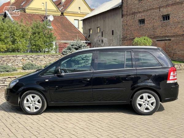 Melns Opel Zafira 2011 Kėdainiai, ar dzinēja tilpumu 1.70 L un nobraukumu 245 tūkst. km par 3599 €, foto 6 vietnē AUTOMOTO.COM.LV
