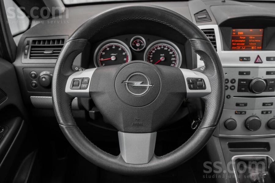 Melns Opel Zafira 2011 Ogre, ar dzinēja tilpumu 1.80 L un nobraukumu 207 tūkst. km par 4900 €, foto 11 vietnē AUTOMOTO.COM.LV