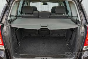 Melns Opel Zafira 2011 Ogre, ar dzinēja tilpumu 1.80 L un nobraukumu 207 tūkst. km par 4900 €, foto 19 vietnē AUTOMOTO.COM.LV