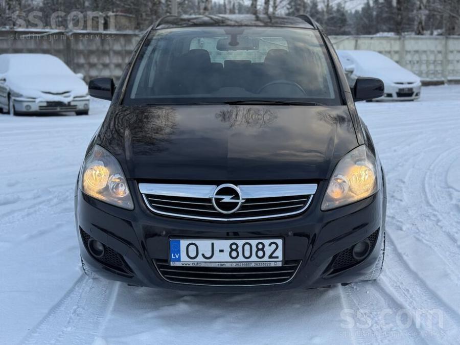 Melns Opel Zafira 2011 Rīga, ar dzinēja tilpumu 1.70 L un nobraukumu 0 tūkst. km par 2490 €, foto 6 vietnē AUTOMOTO.COM.LV
