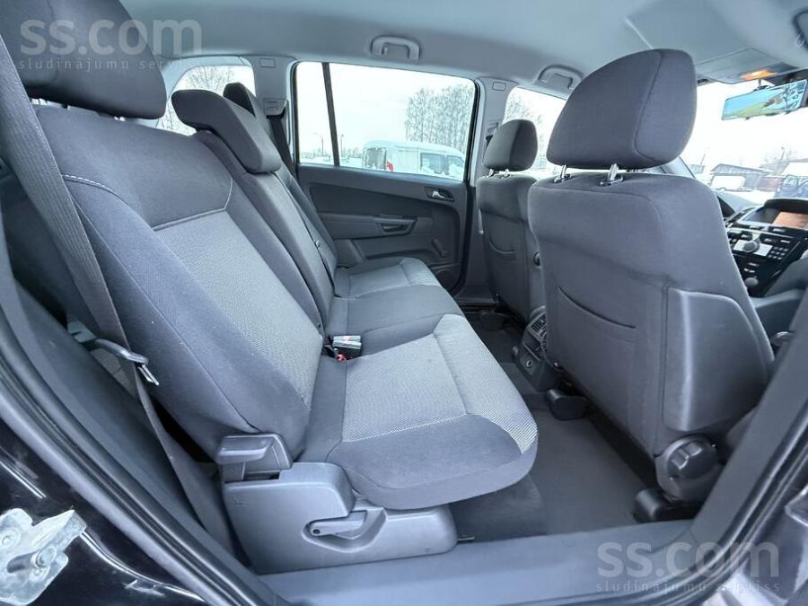 Melns Opel Zafira 2011 Rīga, ar dzinēja tilpumu 1.70 L un nobraukumu 0 tūkst. km par 2490 €, foto 17 vietnē AUTOMOTO.COM.LV