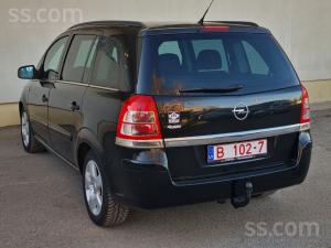 Melns Opel Zafira 2011 Ogre, ar dzinēja tilpumu 1.70 L un nobraukumu 287 tūkst. km par 3850 €, foto 7 vietnē AUTOMOTO.COM.LV