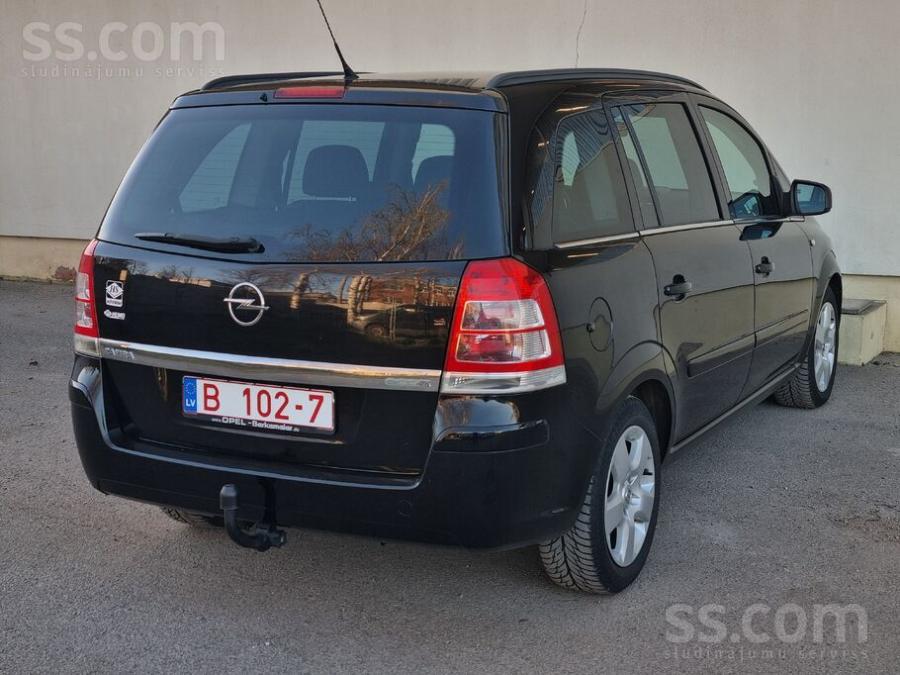Melns Opel Zafira 2011 Ogre, ar dzinēja tilpumu 1.70 L un nobraukumu 287 tūkst. km par 3850 €, foto 9 vietnē AUTOMOTO.COM.LV