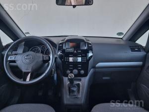 Melns Opel Zafira 2011 Ogre, ar dzinēja tilpumu 1.70 L un nobraukumu 287 tūkst. km par 3850 €, foto 16 vietnē AUTOMOTO.COM.LV